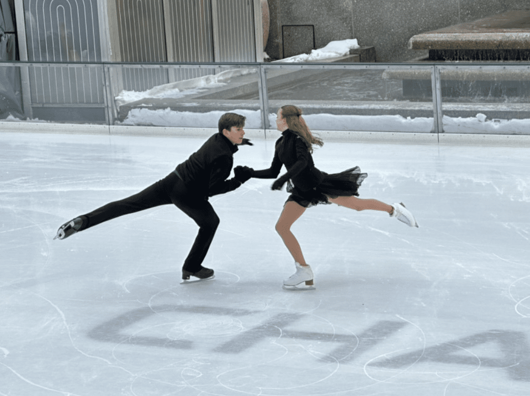Novice ice dance champions shine at Rockefeller Center amid Winter ...